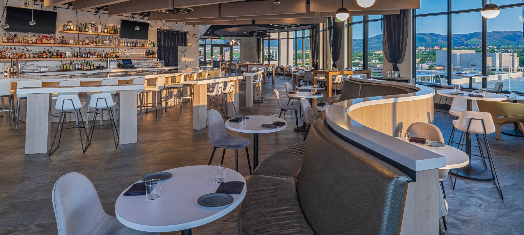 Rooftop Restaurant & Patio